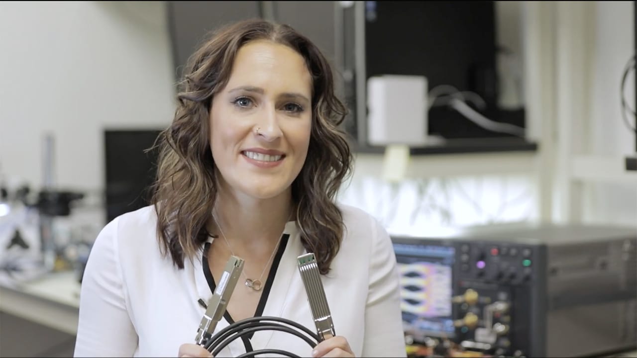 Rack-Scale Demo of Taurus Ethernet Smart Cable Modules - Astera Labs